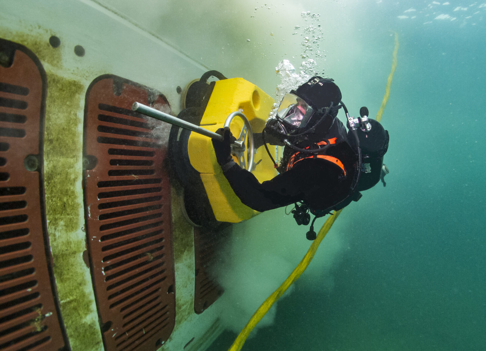 Essential Hull Cleaning Techniques: Maximizing Vessel Performance ...
